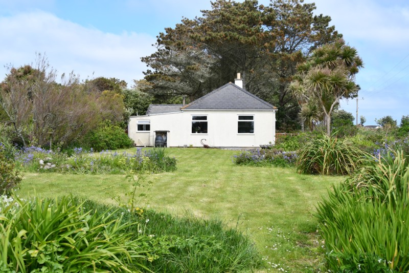 Bishop View| Bishop View | Porthloo Lane | St Marys | Isles of Scilly ...